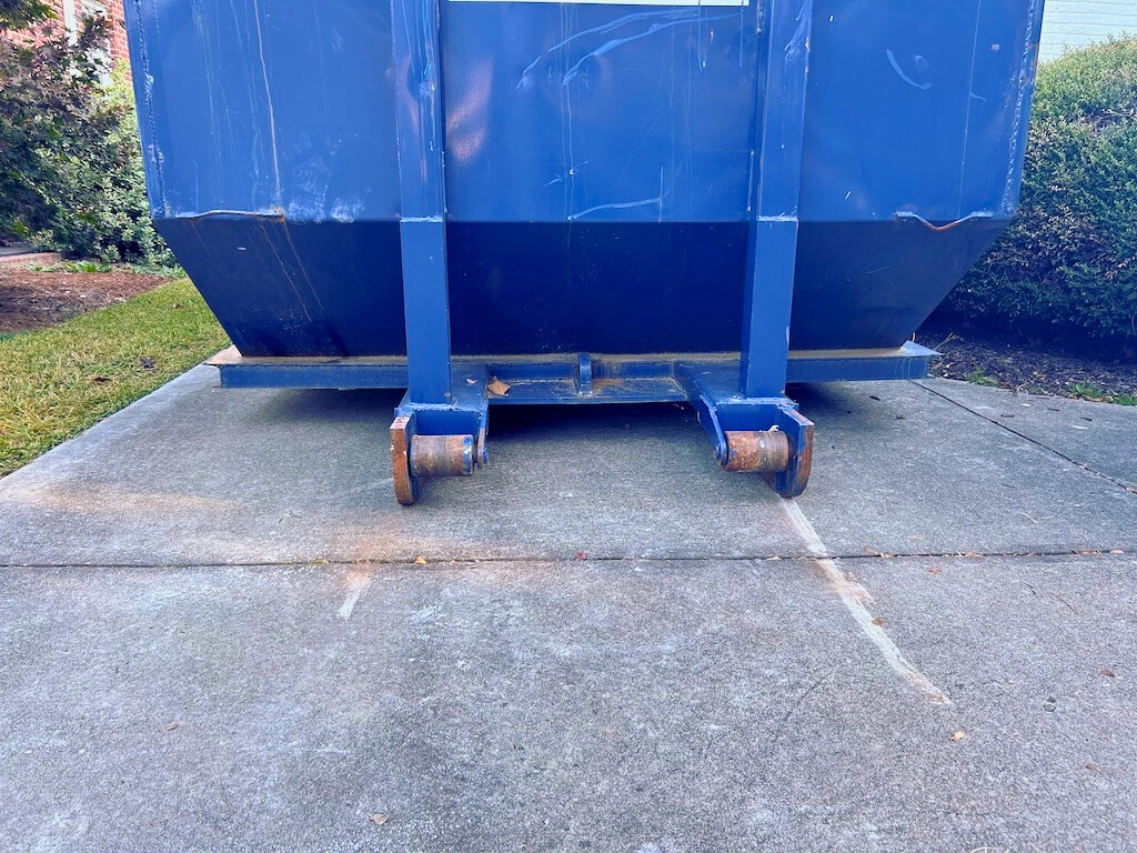 Our Rental Dump Trailers - Dumpster Mule